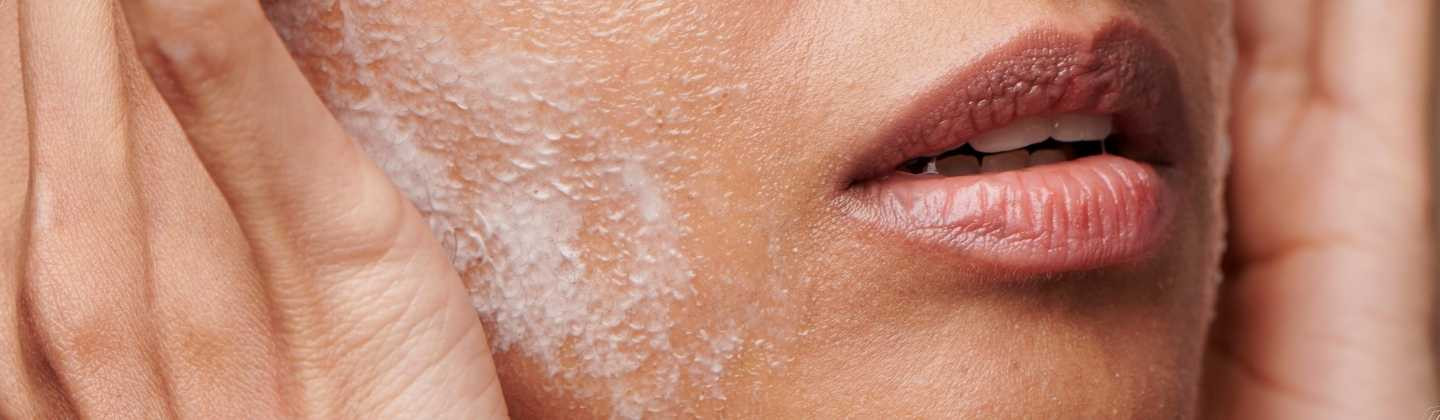 Zinc Oxide on Face Overnight: Is It Safe and Effective?